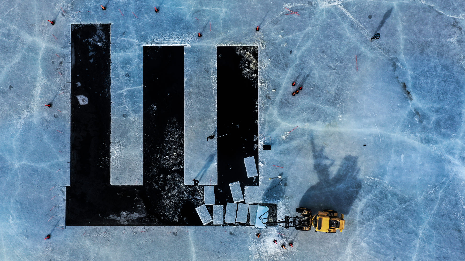 Building Ice & Snow Structures for Your Production | Film Lapland